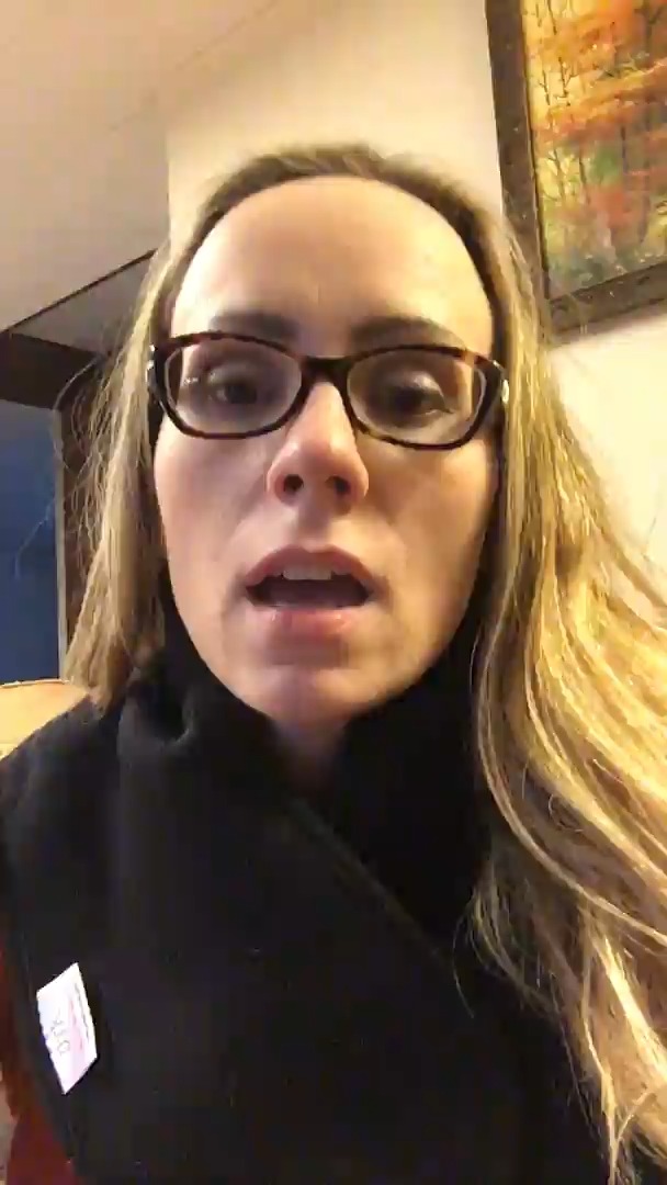 Amy Stratton 's Comment & UTK Heating Pad for Neck and Shoulder