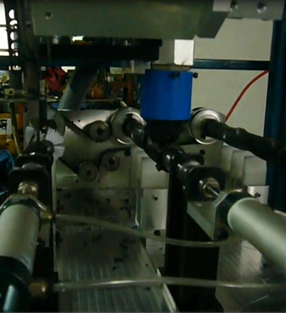 3 Axis 3 Head Spiral Roller Brushes Machine