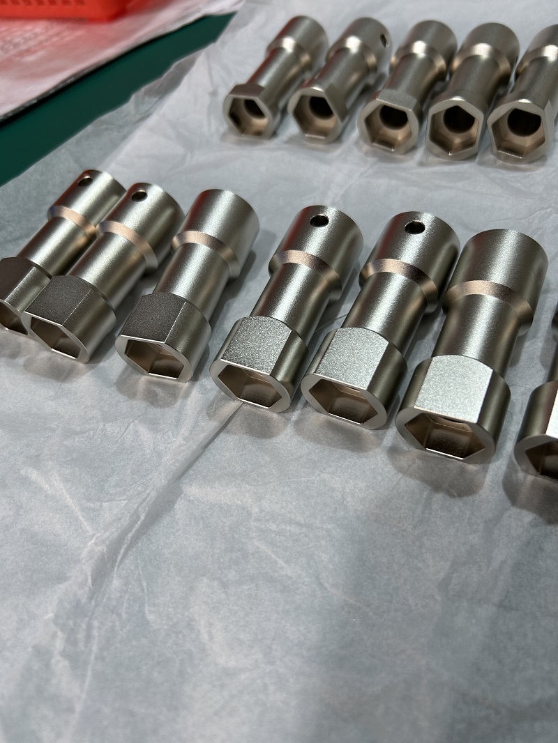 Electroplated Vs. Chemical Nickel Plating in Precision Manufacturing