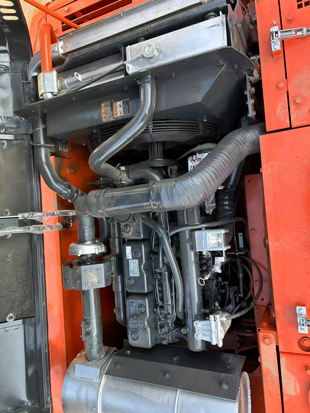 Second-hand Crawler Doosan 300 Excavator Construction Use Doosan Dx300 ...