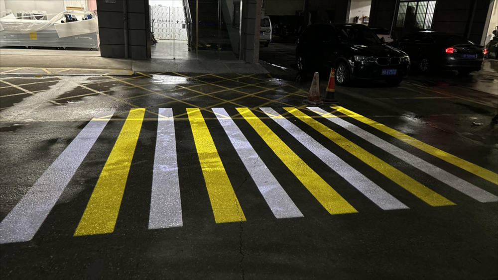 "Enhancing the English Title for Zebra Crossing Testing" - Noparde