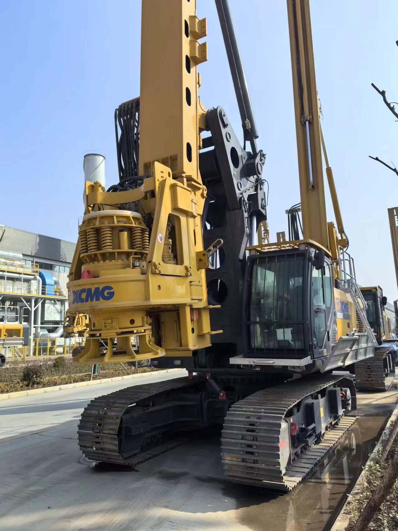 High Quality Great Perfomance Rotary Drilling Rig XR200E with High ...