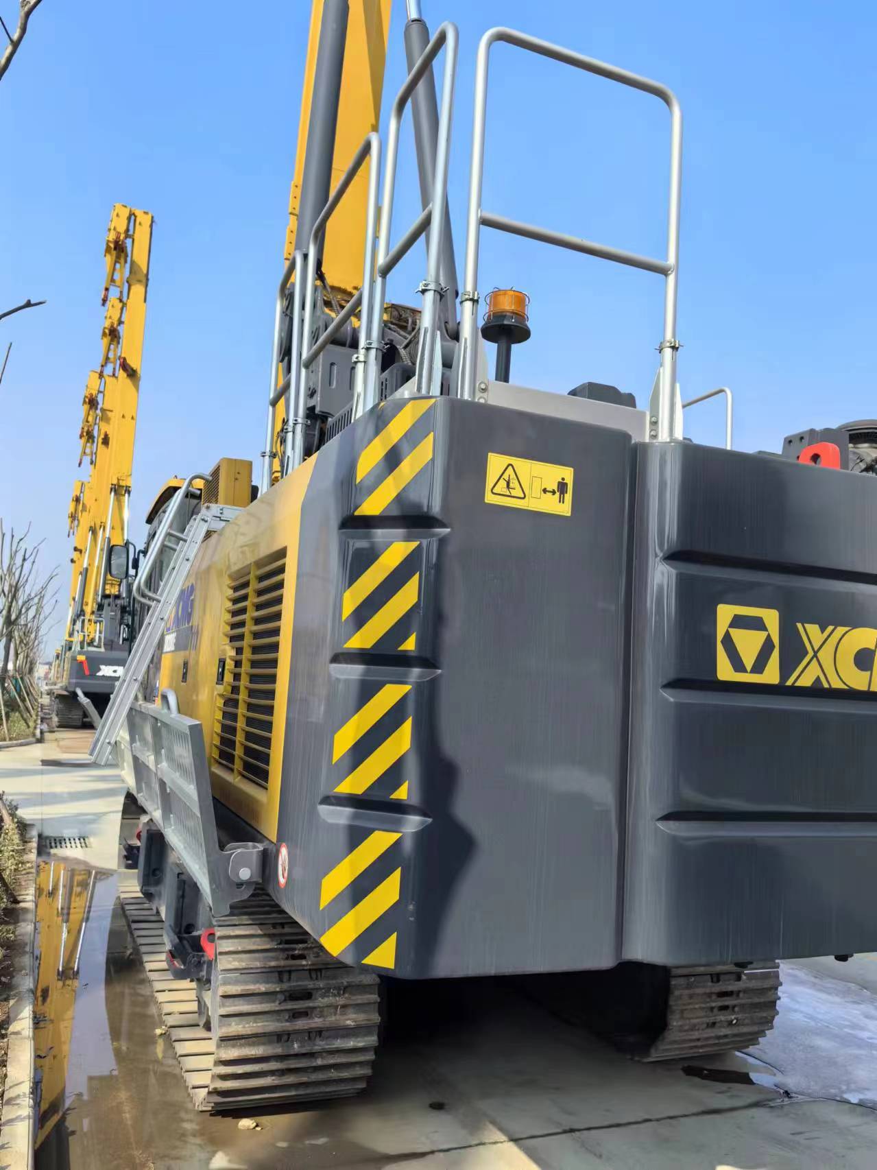 High Quality Great Perfomance Rotary Drilling Rig XR200E with High ...