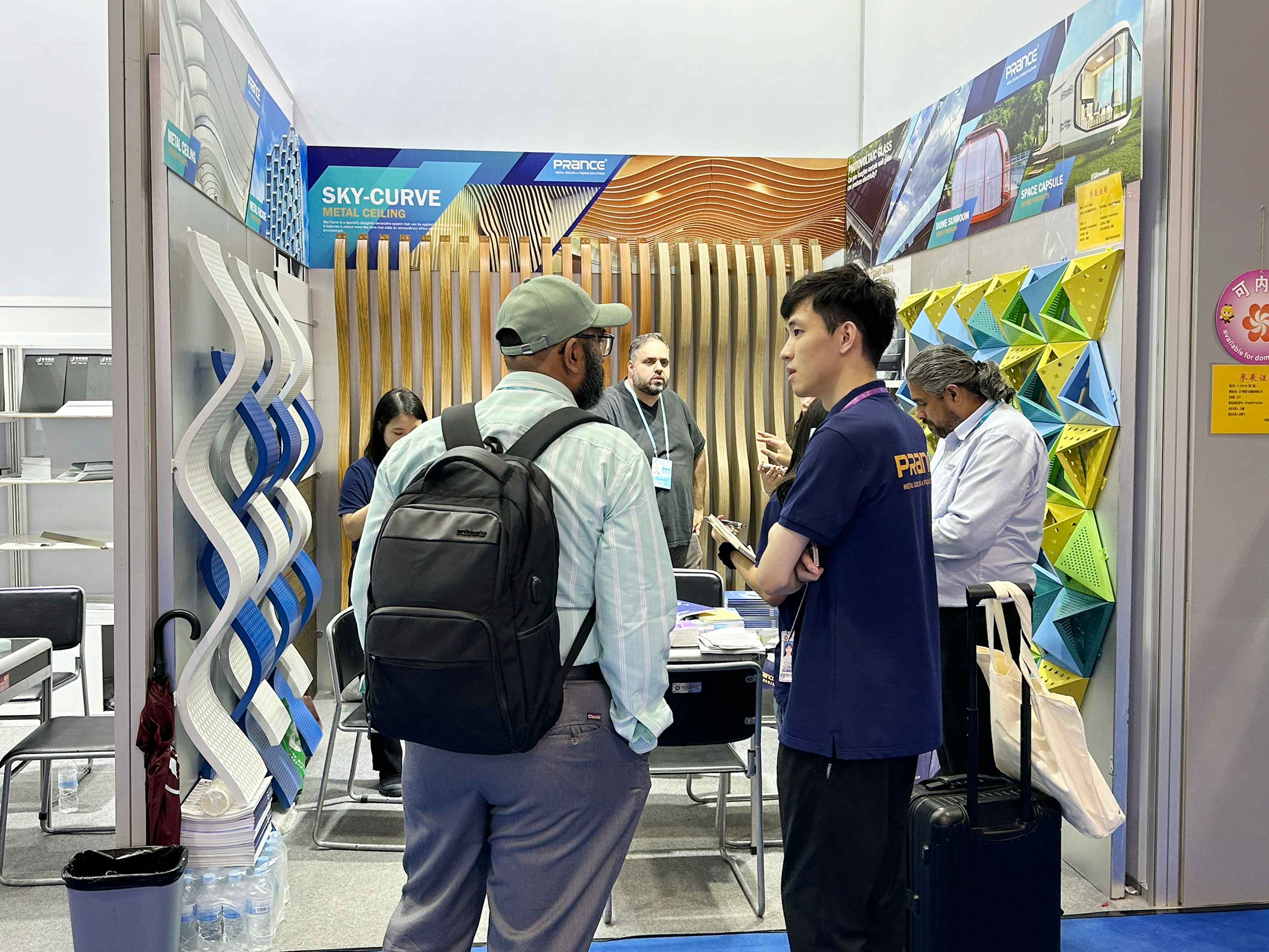 The Difference Between the Exposed Frame and the Hidden Frame - PRANCE