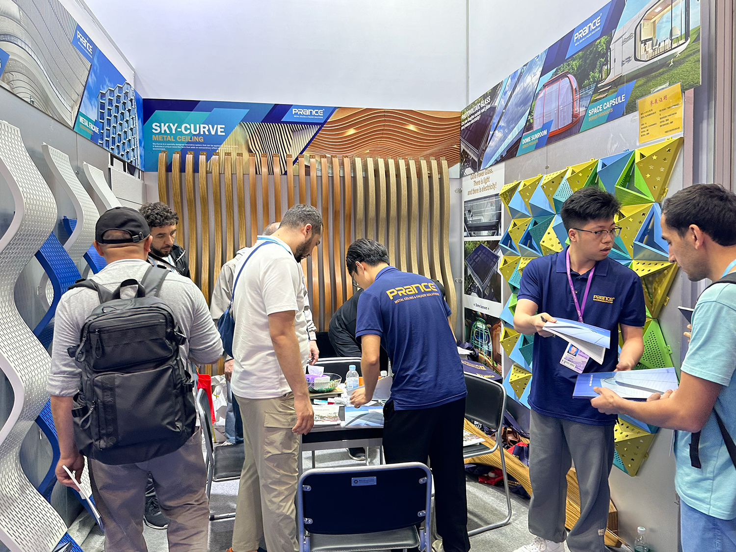 The Difference Between the Exposed Frame and the Hidden Frame - PRANCE