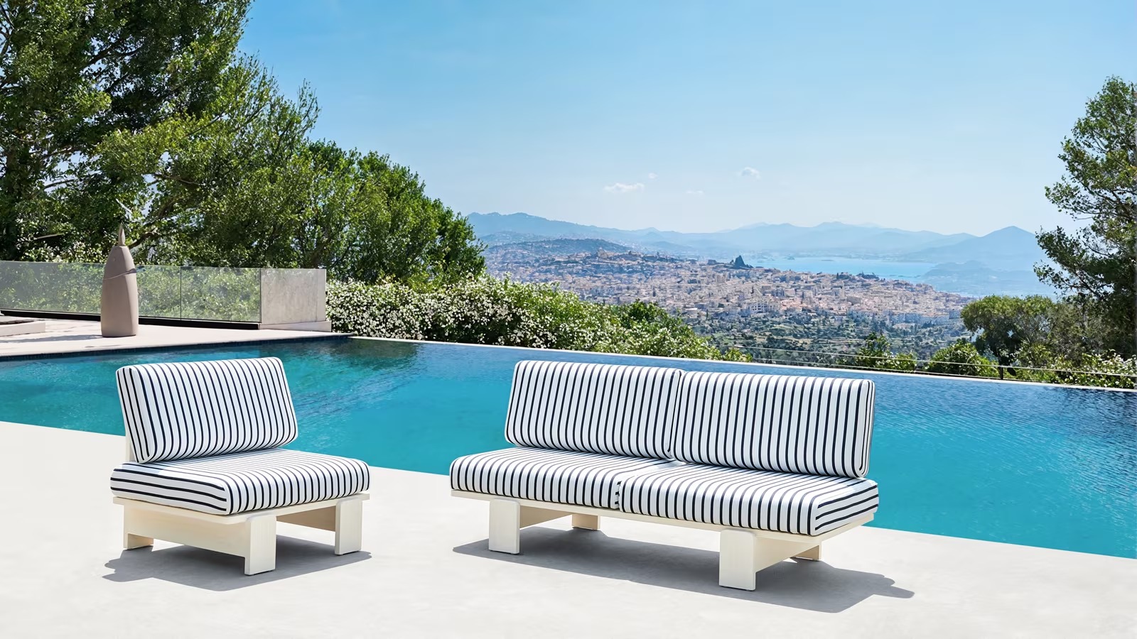 Guide to Selecting Durable and Stylish Commercial Outdoor Seating for ...