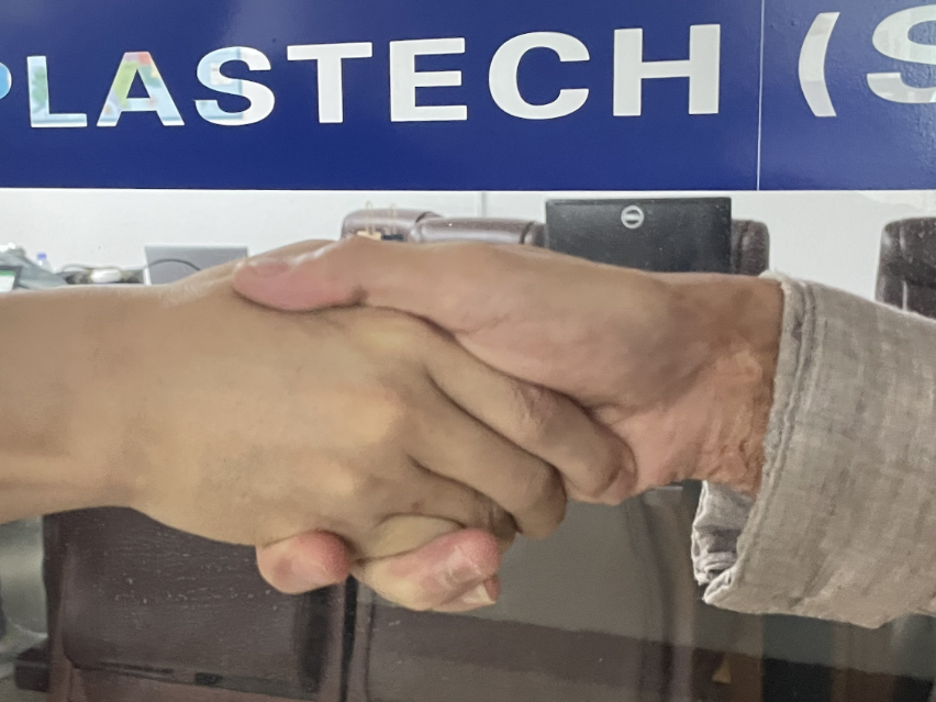 Customer Guide: Injection Molding - Pioneer Plastech