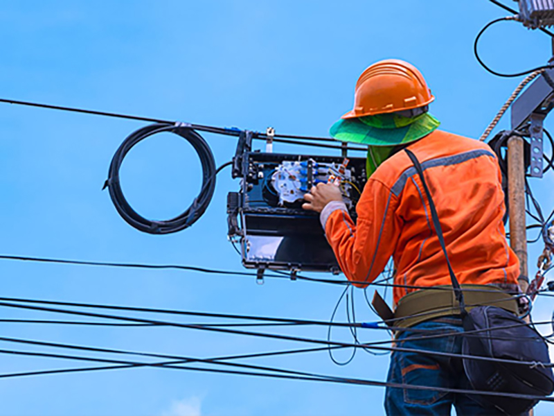 Backbone Cable Installation and Integrated Solution for Fiebr Optic ...