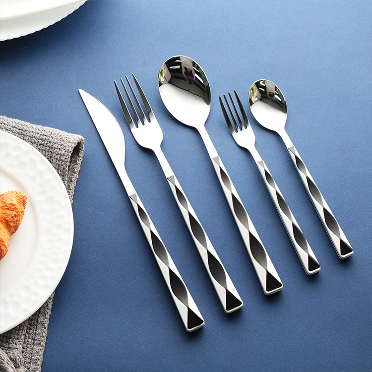 Plastic Handle Flatware Set - 24-Piece Silverware Kit | Crystal Houseware