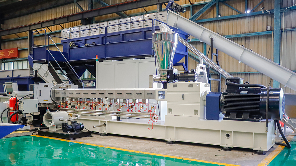 The TSK75 Parallel Twin-screw Pelletizing System Ordered by Iranian ...