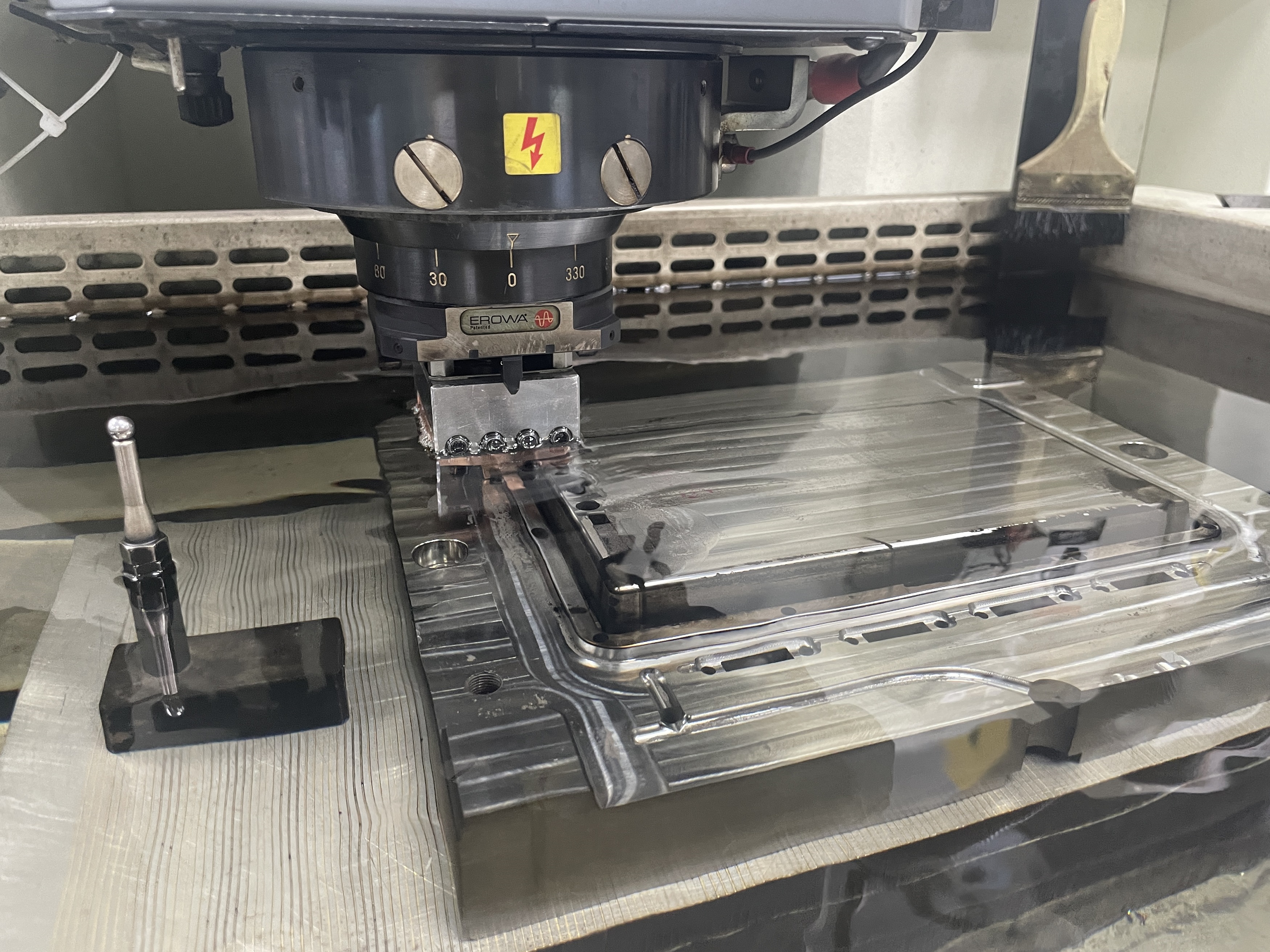 High-Speed Milling Boosts Precision in Complex Mold Cavities | Pioneer ...