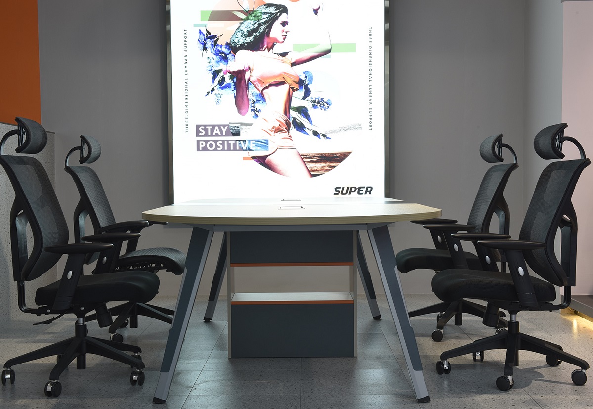 Why Ergonomics Matter: a Manufacturer’s Guide to Healthier Seating | Hookay Chair