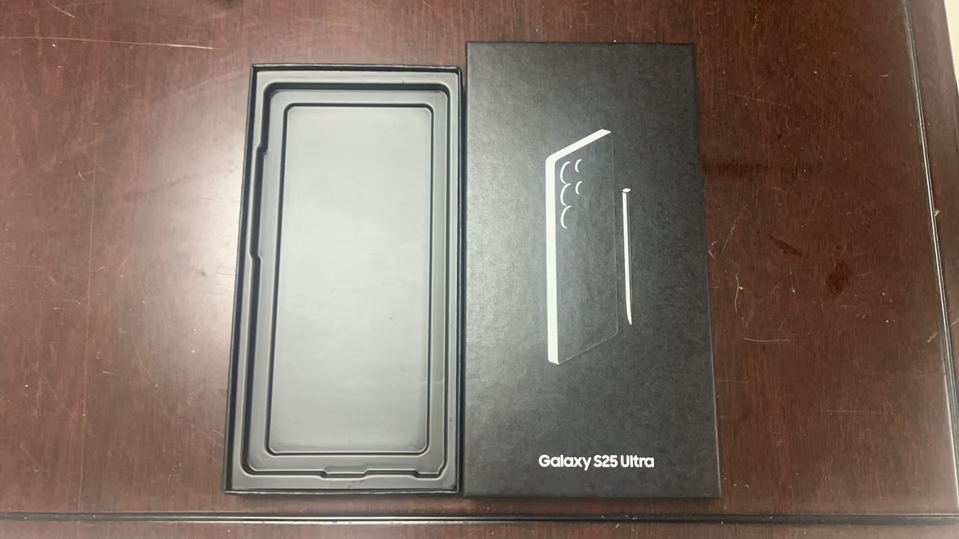 Wholesale Spot Samsung Galaxy S25 Ultra Box+Accessories | LLR Packaging