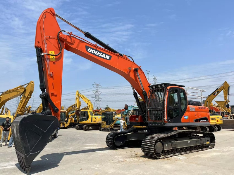 Корея сделана подержанным экскаватором Doosan DX300LC Гидравлическое ...