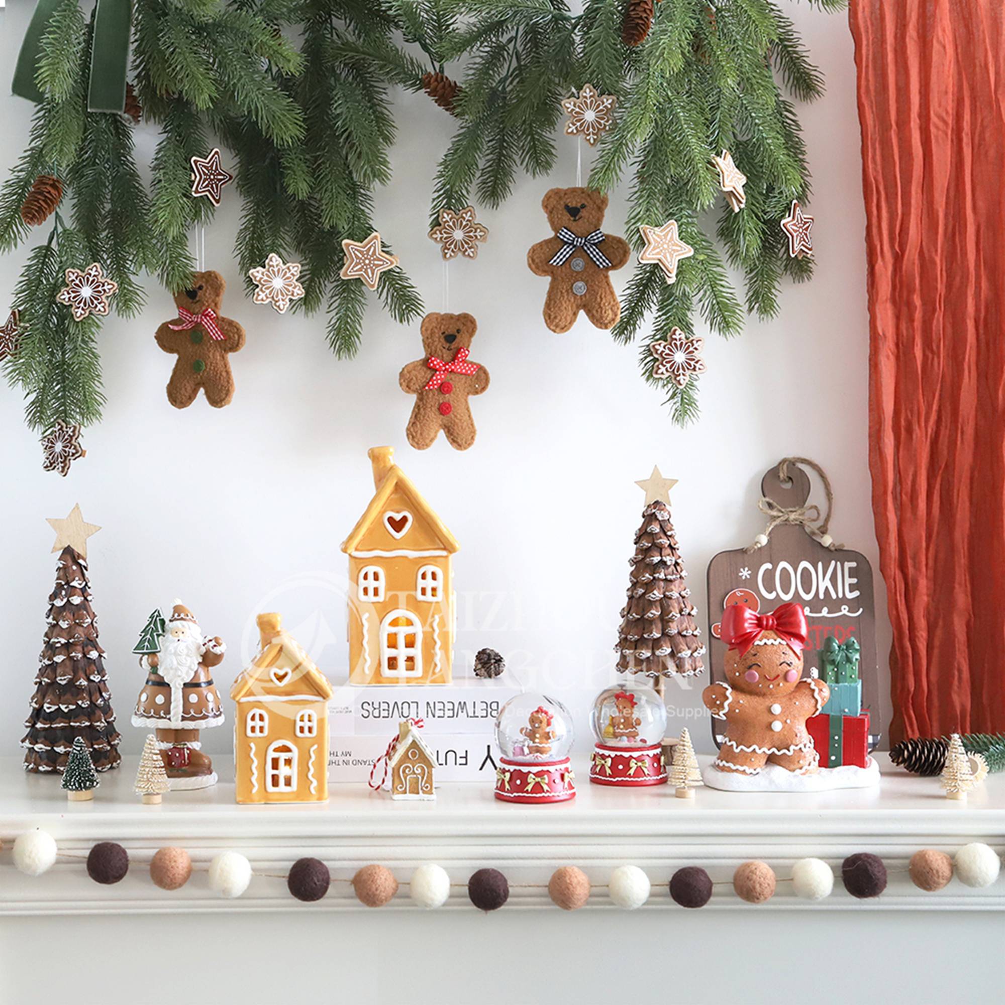 Home Christmas Theme New Year Party Decoration Christmas Gingerbread ...