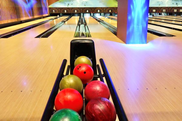 Advanced Guide to Bowling Hook Balls: From Fundamentals to Practical ...