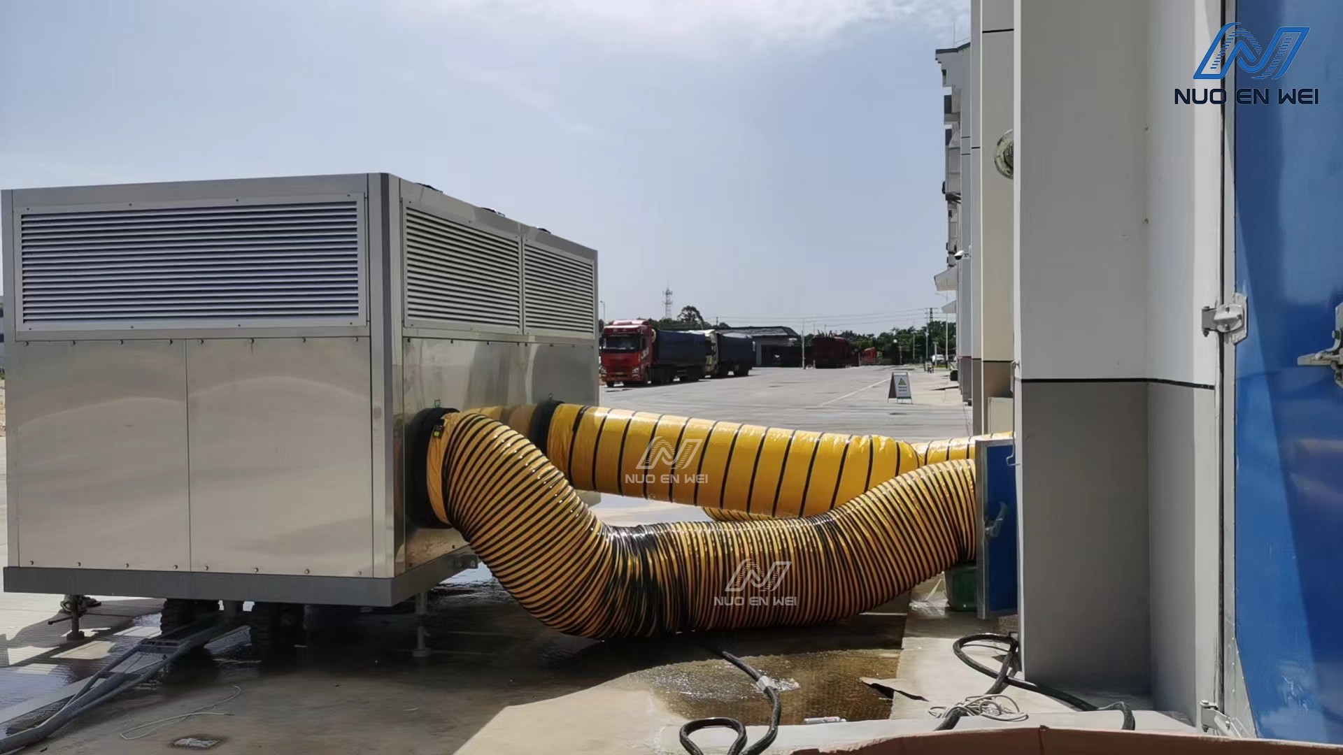 Outdoor Rated Portable AC Ducting - Flexible Insulated Hose 4"-59 ...