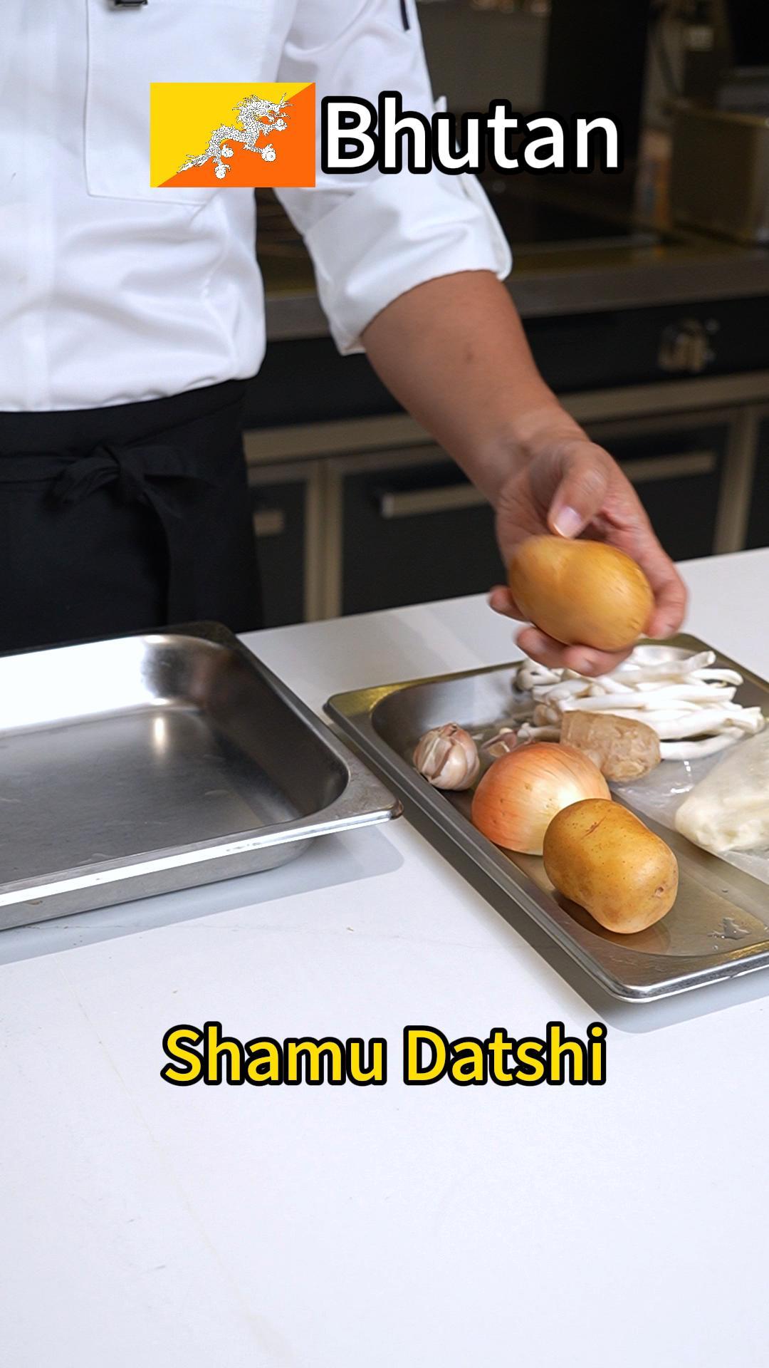 Shamu Datshi (Mushroom & Potato Cheese) | Bhutan | Shinelong