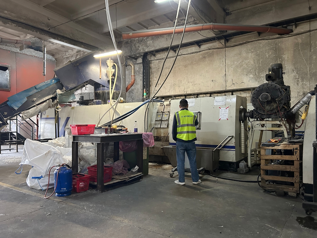 Kitech KCP160+180 Double Stage Pelletizer for PE Film Operates in ...