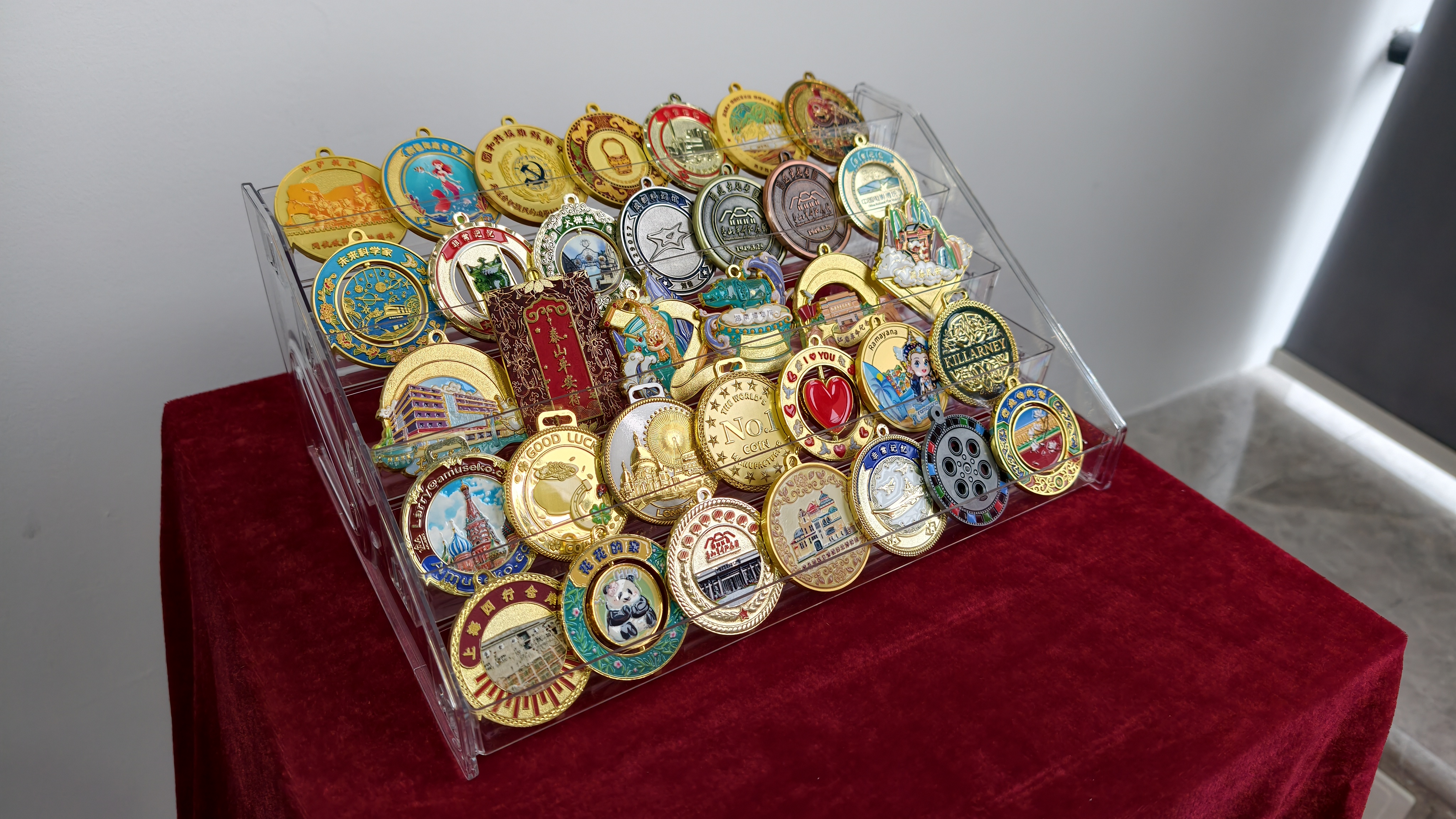 Travel Must-Buy: Why Young People Insist on Buying Fridge Magnets in ...