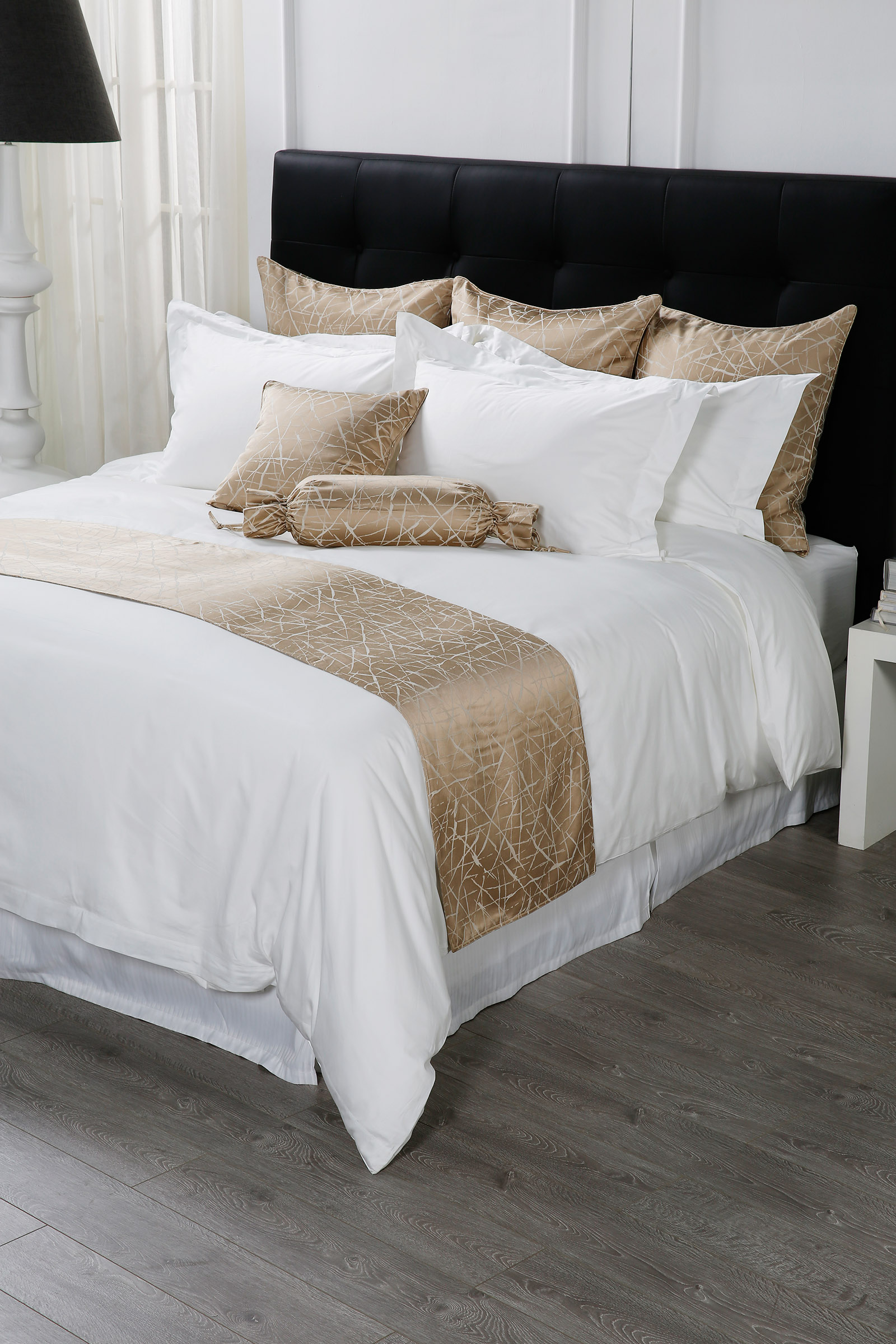 Hotel Linen Storage Standards – Preventing Mold, Moisture & Yellowing ...