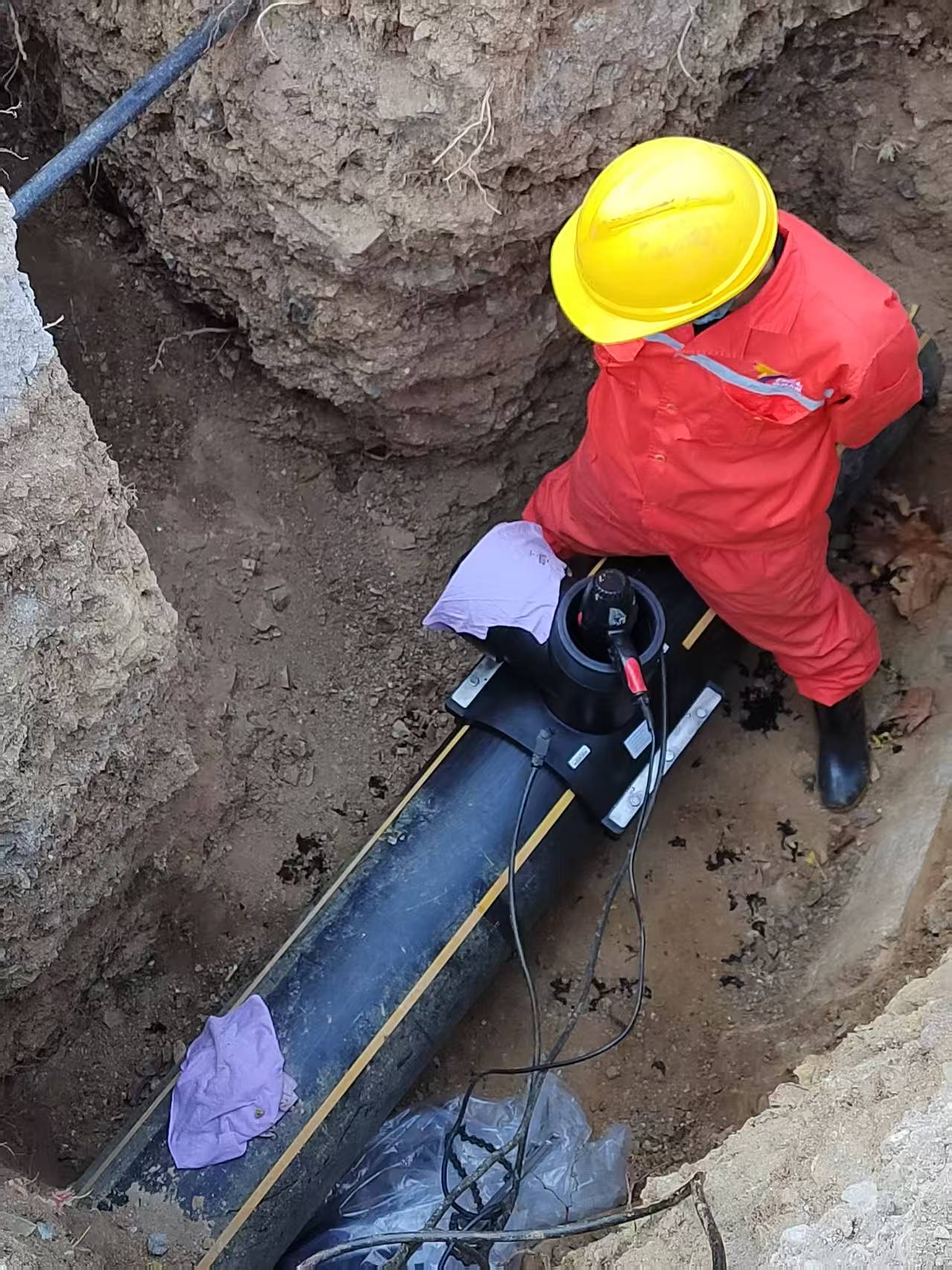 Taitat Changlin Successfully Executes Complex Hot Tapping Operation for ...