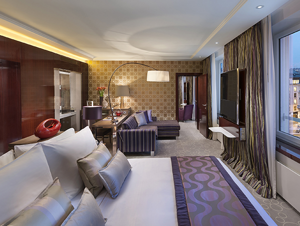 Linen Penginderaan Cerdas, Membuka Era Baru Linen Hotel - ELIYA Linen