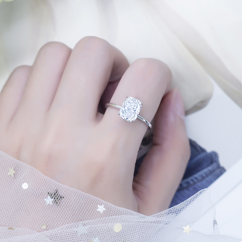 MSR-581 18K White Gold Cushion Cut Lab Grown Diamond --Messi Jewelry