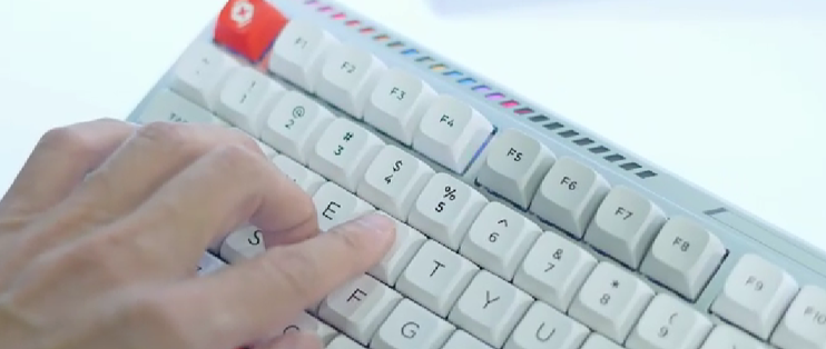 The Red Devils Gaming Mechanical Keyboard (Silver Wing Edition) Is Rel