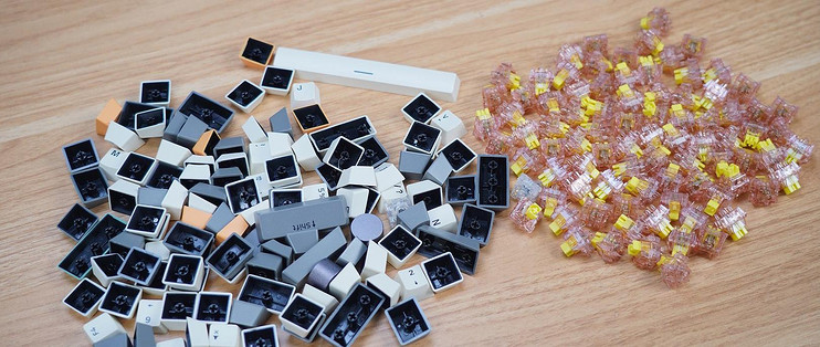 Nerf GK75 Keyboard - High Configuration and Compact Small Steel Cannon