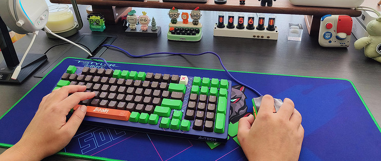 Shuangfei Yanfei Times × "This! It’s Hip-hop” Joint Keyboard and Mouse
