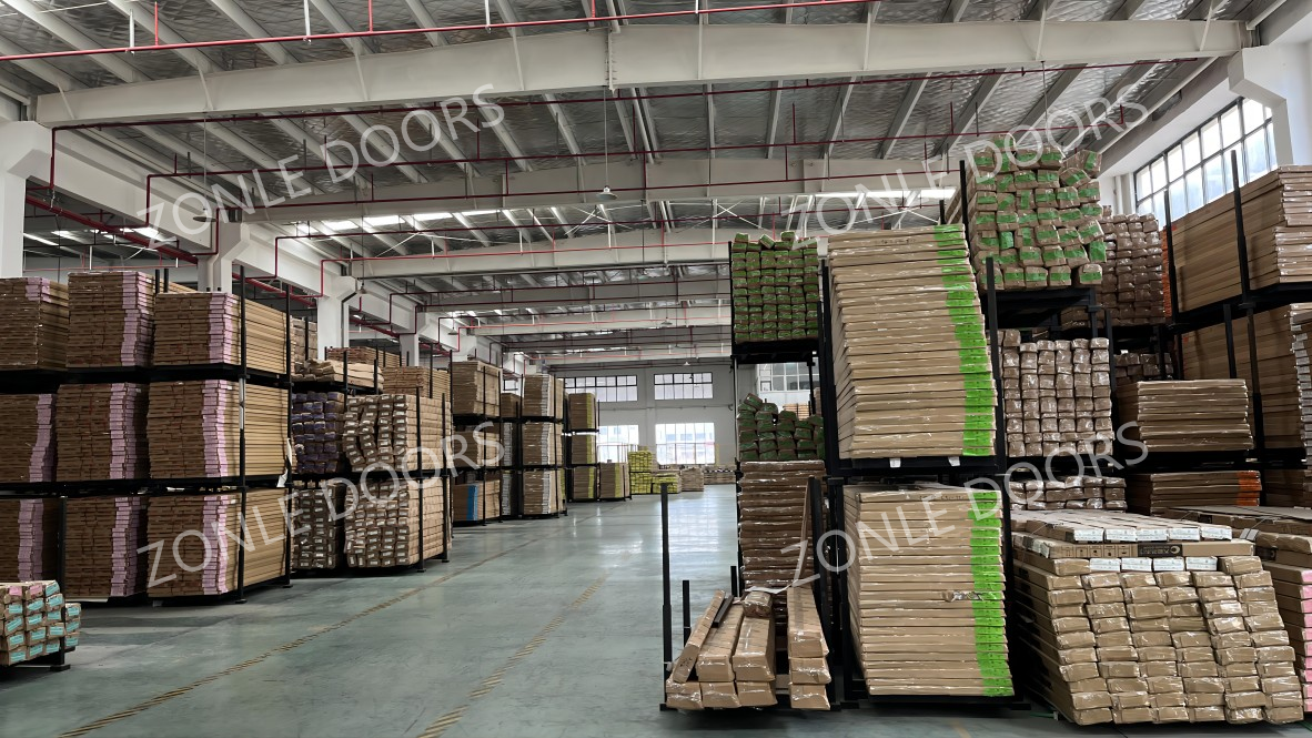 China Original Factory Interior Apartment Room Cheap Plywood Solid Wood