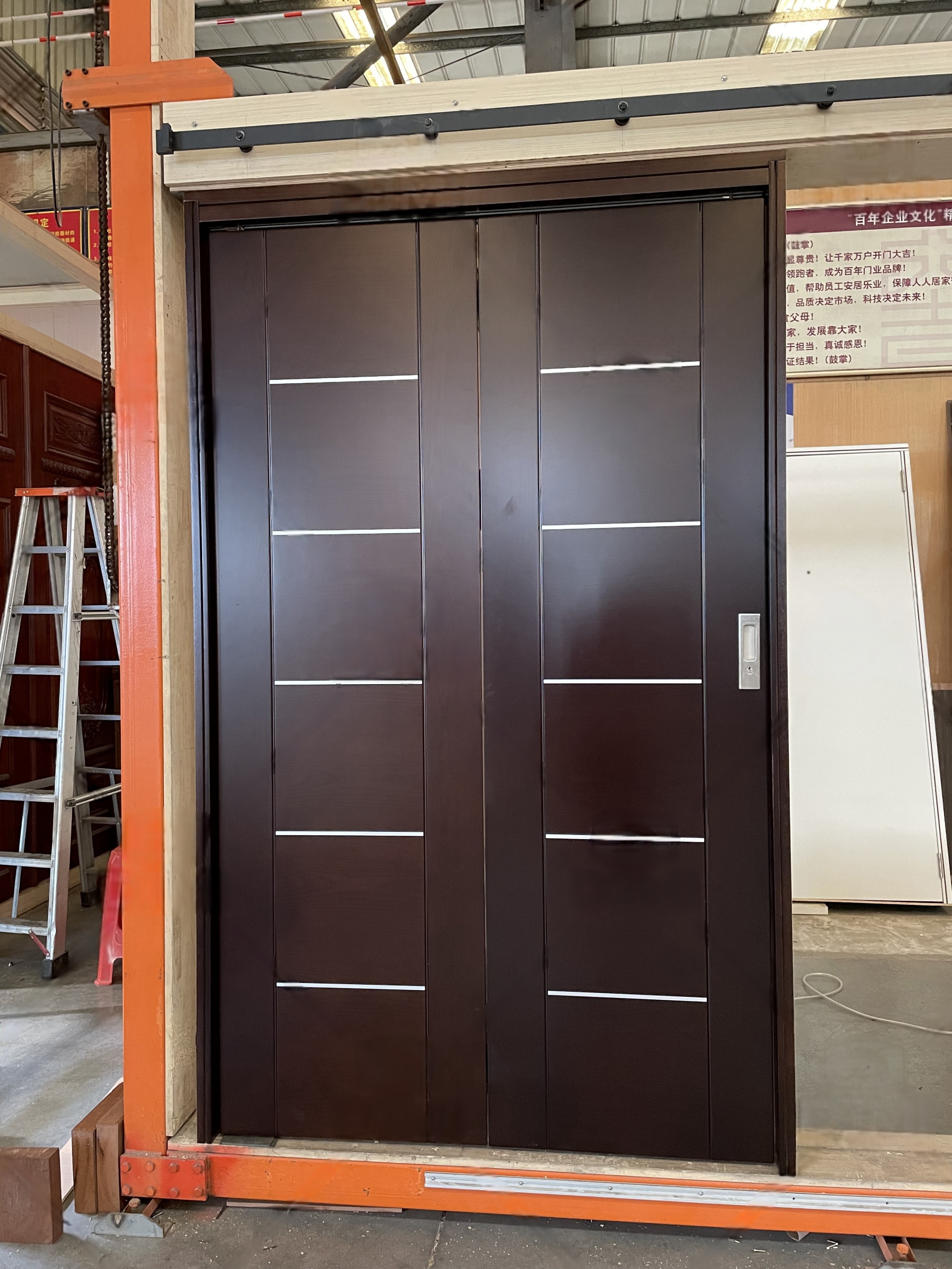 Customized Interior Multi-panel WPC Slab Folding Accordion Doors for House | Zonle