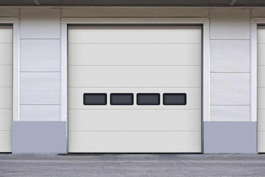 Porte de garage sectionnelle industrielle en aluminium pour usage ...