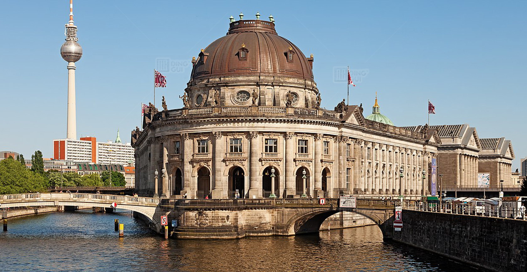 State Museums of Berlin | DG Display Showcase