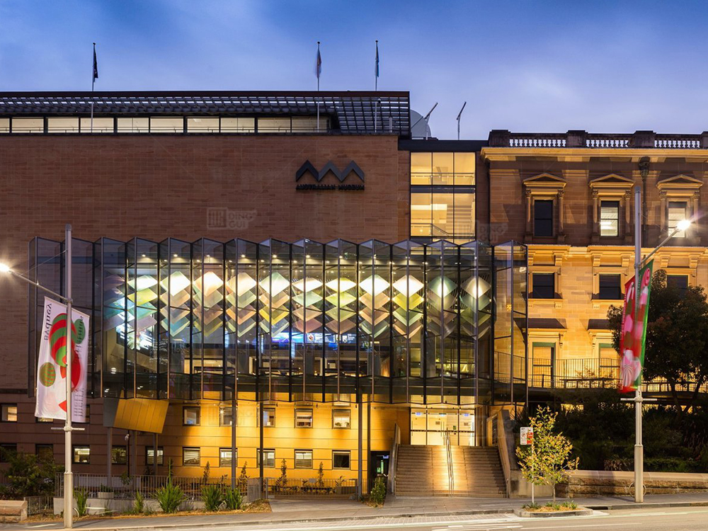 AUSTRALIAN MUSEUM | DG Display Showcase