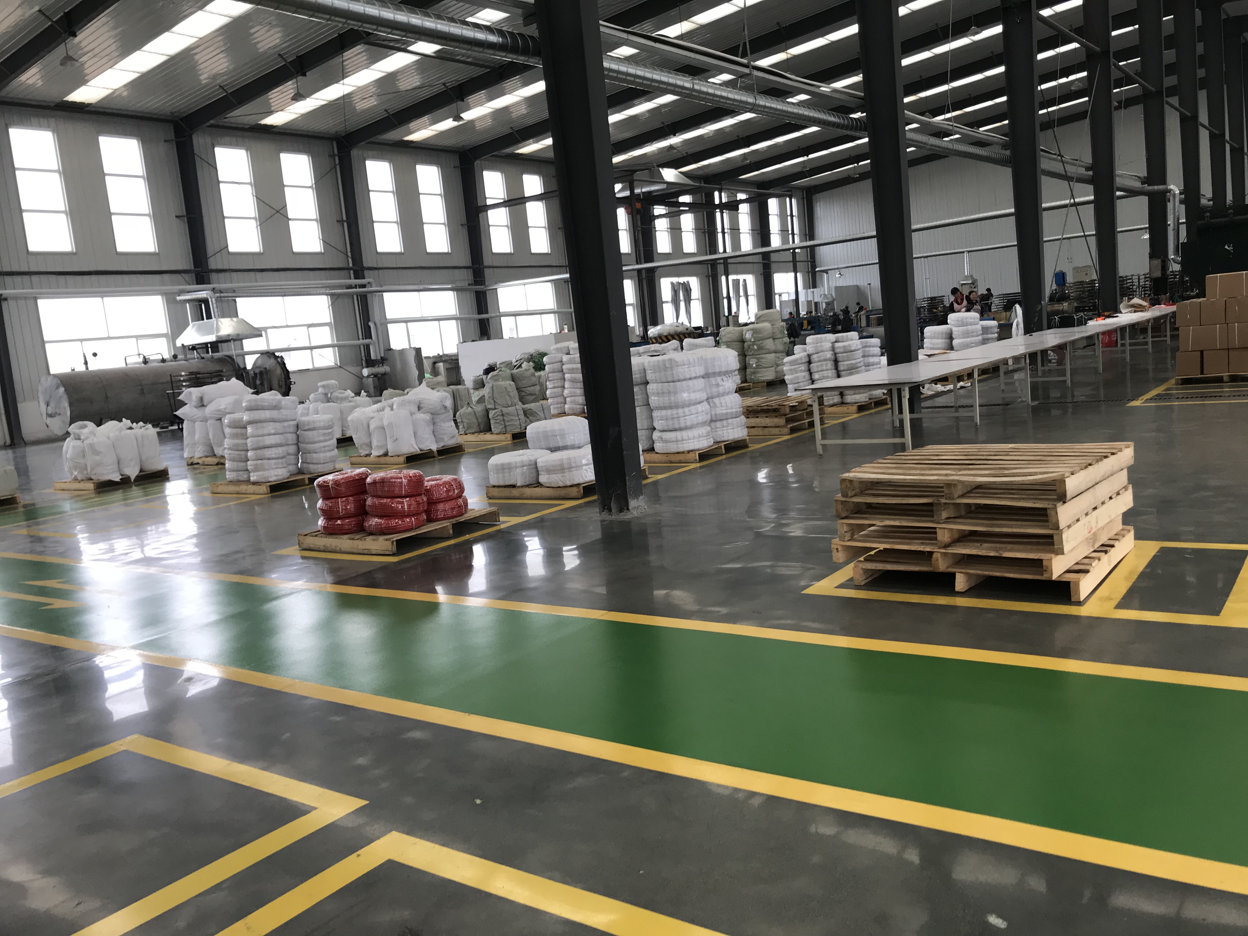 Manguera flexible Paishun de NBR lisa negra de 20 bar y 300 psi para ...