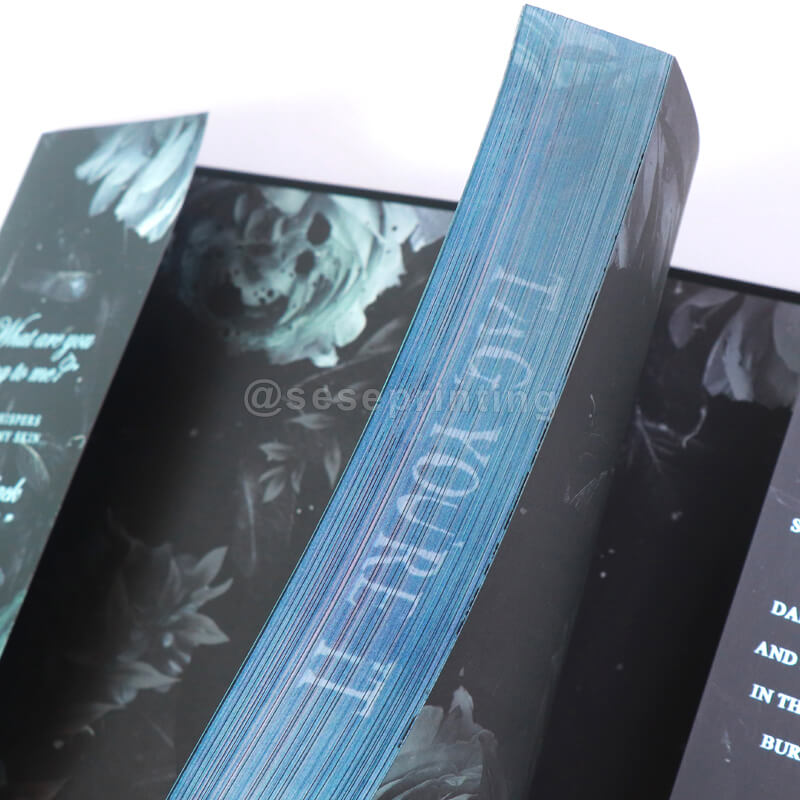 Narrativa con copertina rigida 6x9 con interni in bianco e nero, stampa ...