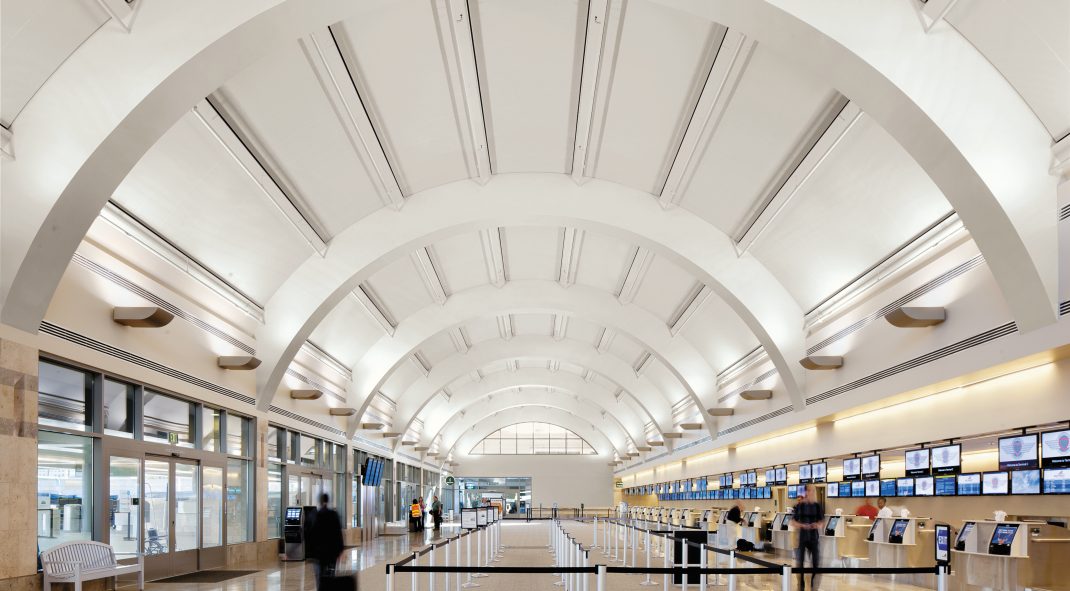 The Impact of Curved Ceilings at Hamburg Airport - PRANCE