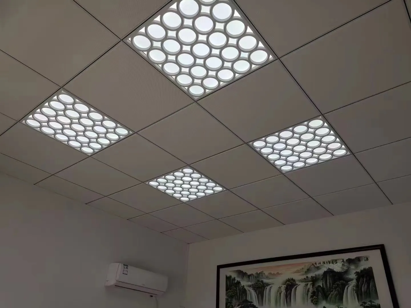 Ceiling Tile Grid Systems: Simplify Installation