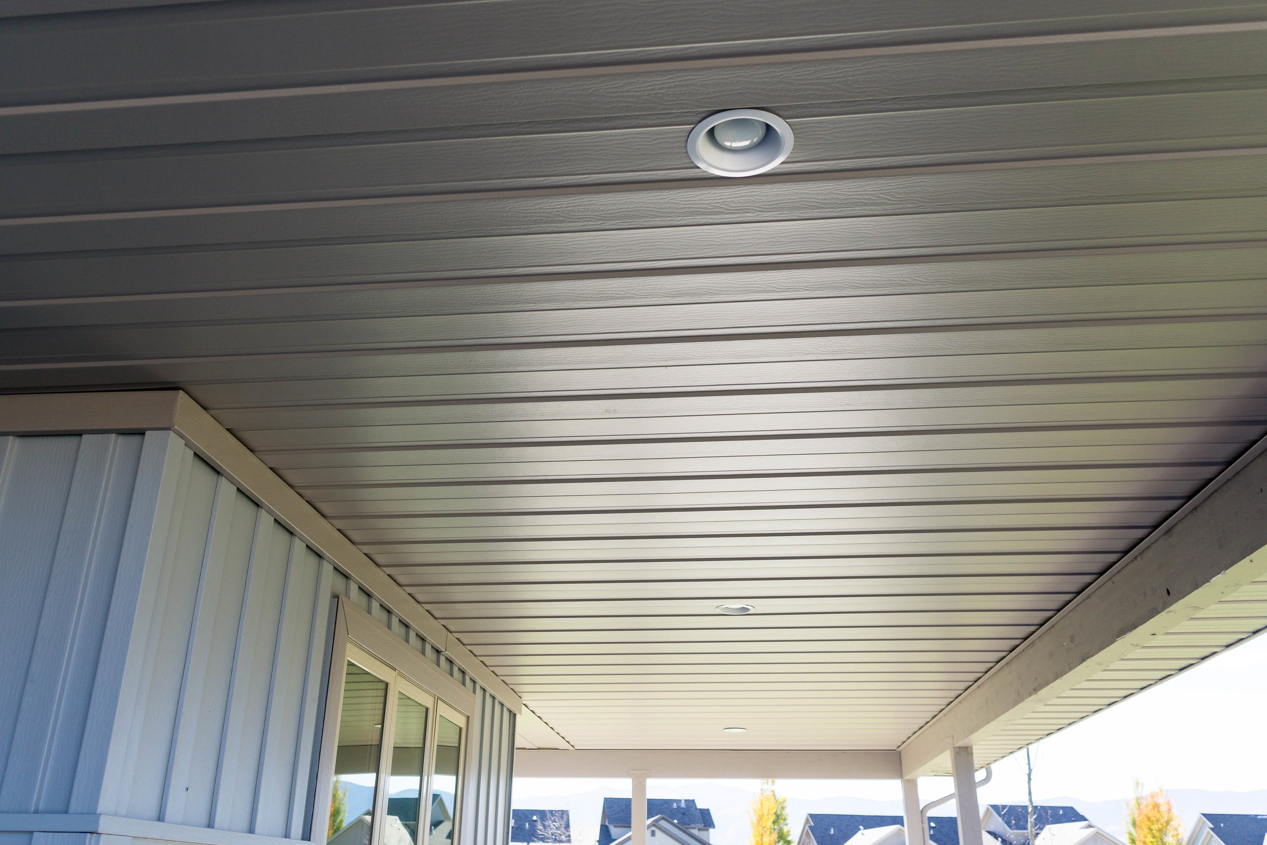 Beginner's Guide to Aluminum Soffit Porch Ceiling: Benefits & Installation