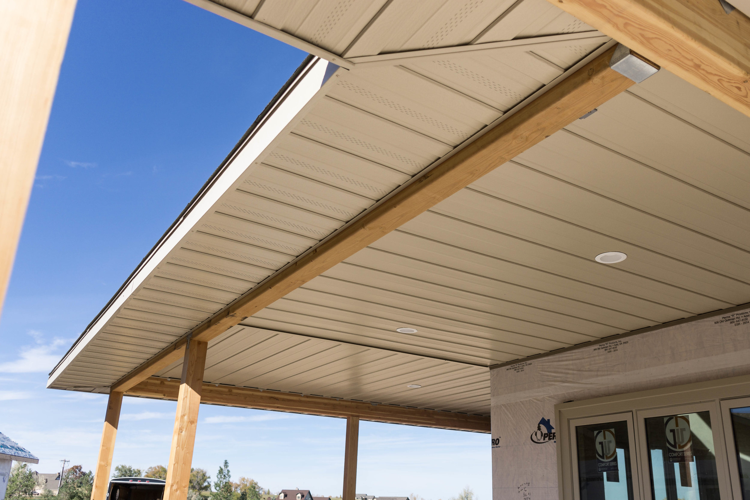 Beginner's Guide to Aluminum Soffit Porch Ceiling: Benefits & Installation