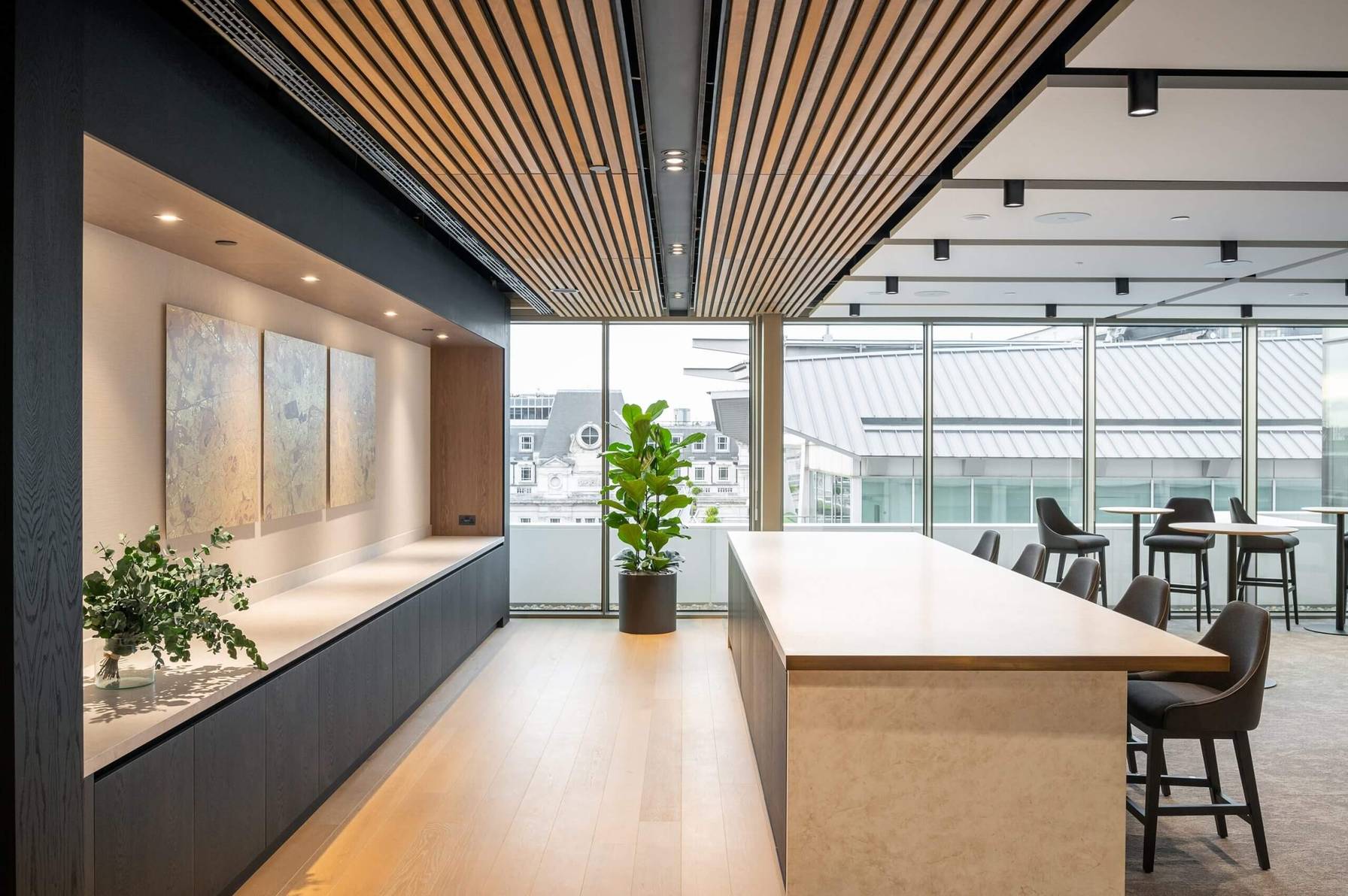 Alüminyum çıta tavanlarının yangın direnci PVC panel sistemleriyle ...