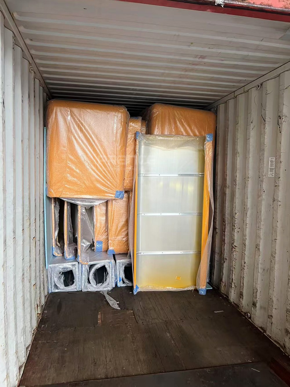 Проект алюминиевого навеса и покрытия колонн для заправочной станции ...