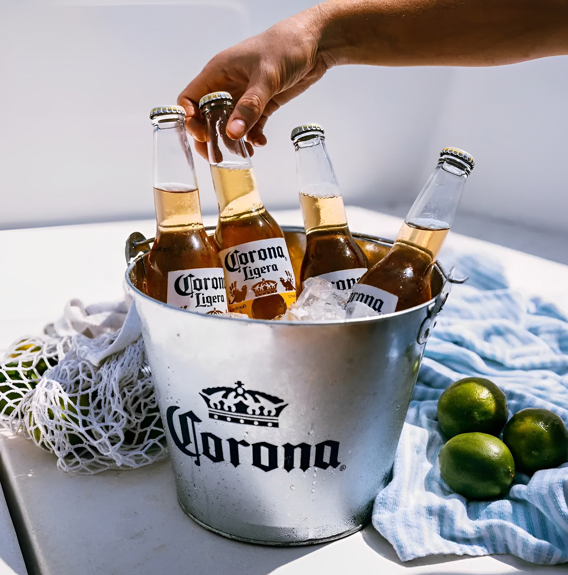 Longrichbar - Custom Beer Buckets & Promo Gifts Supplier