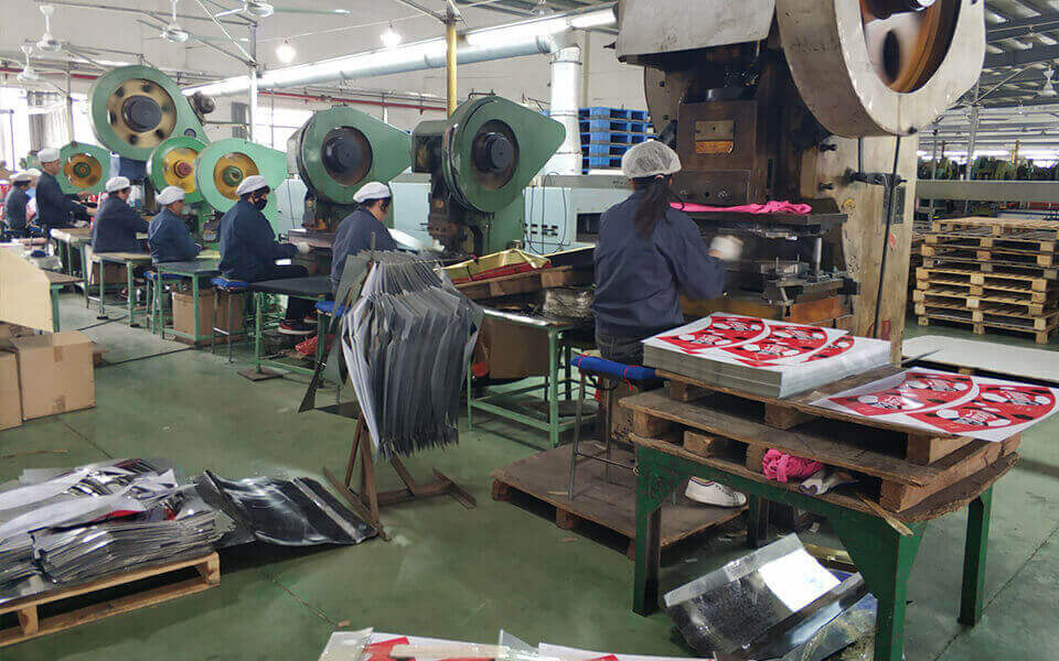 Custom Beer Buckets Manufacturer - Longrichbar