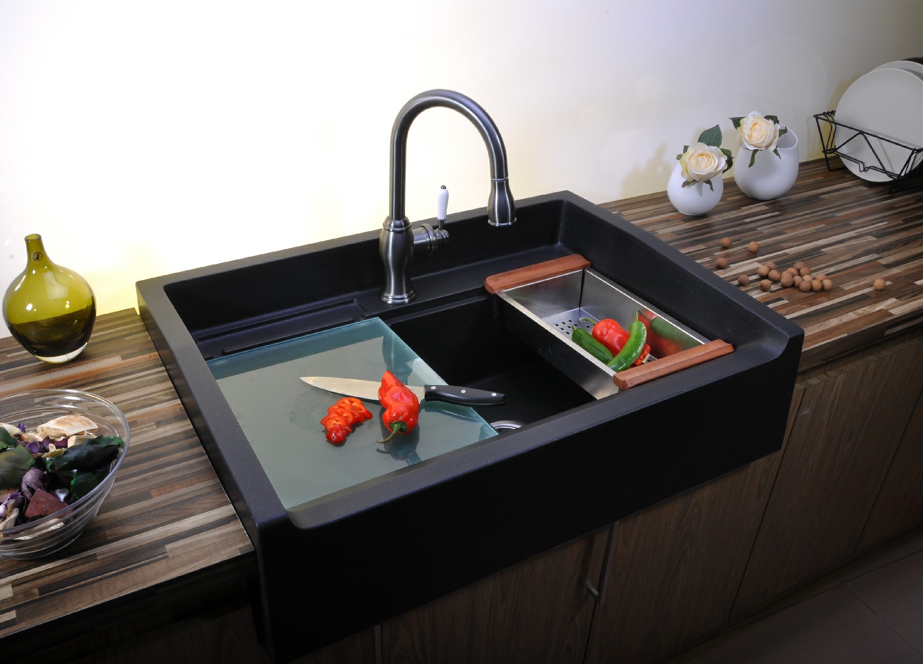 The Ultimate Guide to Choosing a Kitchen Sink with Drainer | Naitron