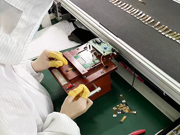 OLED Display Module Manufacturer, Custom Small OLED Screen - TOPWIN