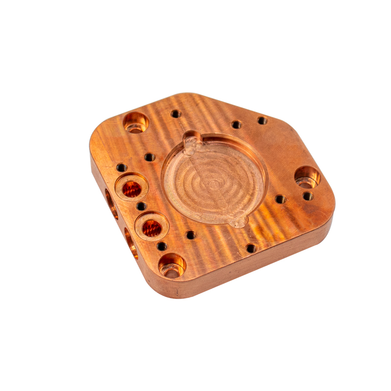 Trous traversants et trous borgnes dans l'usinage CNC de précision