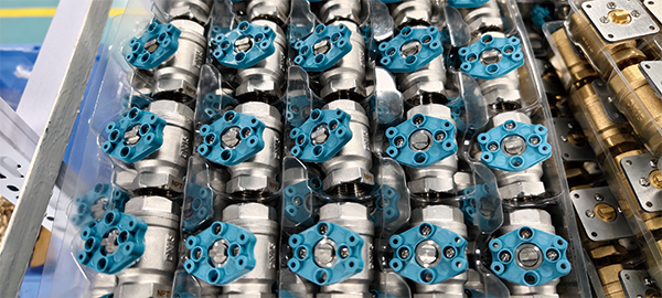 Tianfei High-tech Motorized Ball Valve Bodies with Customized Colors ...